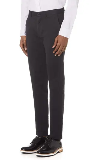 Club Monaco Connor Stretch Chinos - Black