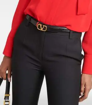 Valentino Garavani Vlogo Signature 20 Reversible Leather Belt