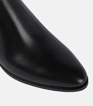 Saint Laurent West 45 Leather Chelsea Boots