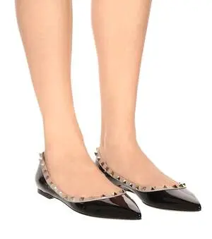 Valentino Garavani Rockstud Patent Leather Ballet Flats - Black