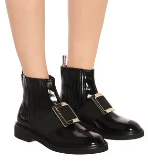 ROGER VIVIER Chelsea Viv' Leather Ankle Boots