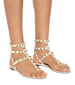 Valentino Garavani Rockstud Leather Sandals - White
