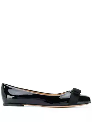 FERRAGAMO Varina Ballerina Shoes - Black