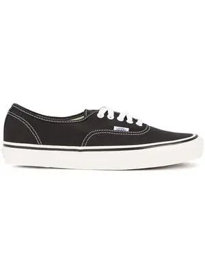 VANS Authentic 44 Dx Trainers