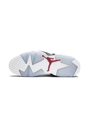 JORDAN 6 Retro Carmine Sneakers - White