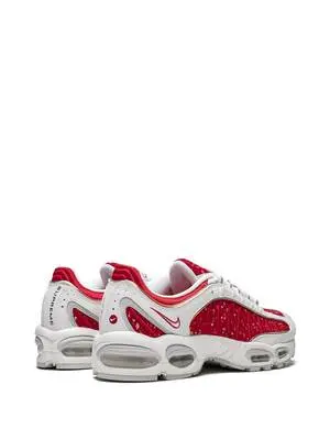 Nike Air Max Tailwind 4 Sneakers