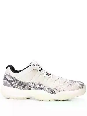 JORDAN Air Retro Low Sneakers - Neutrals