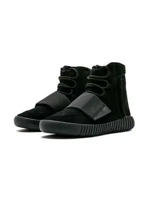 ADIDAS X YEEZY Boost 750 Sneakers - Black