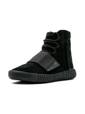 ADIDAS X YEEZY Boost 750 Sneakers - Black
