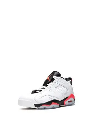 JORDAN 6 Retro Low Sneakers - White