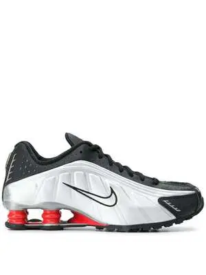 Nike Shox R4 Sneakers - Black