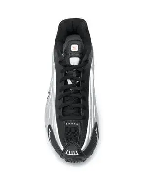 Nike Shox R4 Sneakers - Black