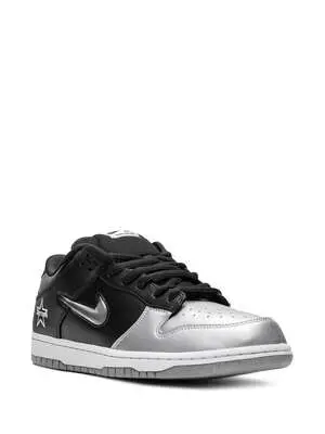 Nike X Supreme Sb Dunk Low Jewel Sneakers - Silver