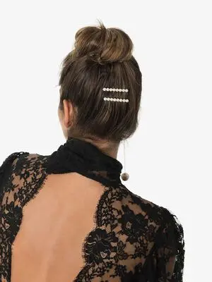 JENNIFER BEHR Gracie Pearl Hair Slides