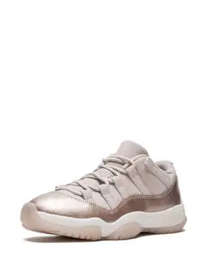 JORDAN Air 11 Retro Sneakers