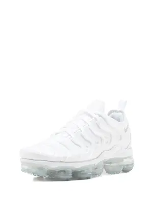 Nike Air Vapormax Plus Sneakers