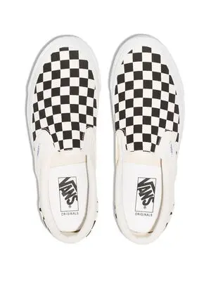 VANS Old Skool Checkerboard Slip-on Sneakers