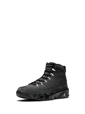 JORDAN Air Retro Anthracite Sneakers - Black