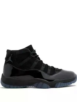 JORDAN Air Retro Cap And Gown Sneakers - Black
