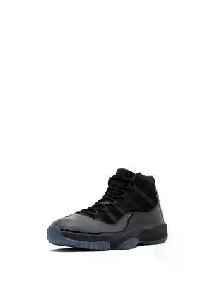 JORDAN Air Retro Cap And Gown Sneakers - Black