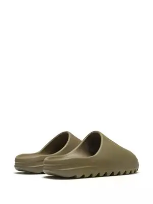 Yeezy Earth Slides - Brown