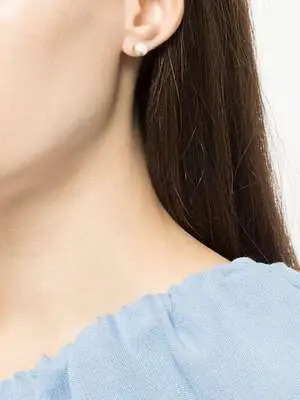 Shihara Half Pearl 90° Earring