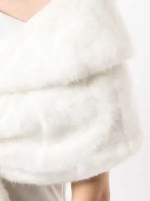 UNREAL FUR Champagne Wrap