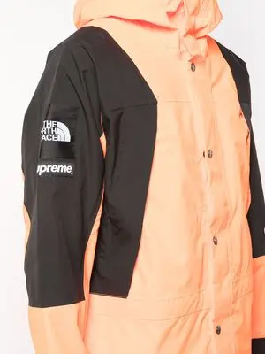 Supreme X The North Face Mountain Light Jacket - Orange