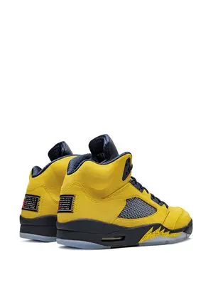 JORDAN 5 Retro Se Michigan Sneakers - Yellow