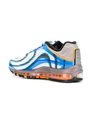 Nike Max Deluxe Sneakers