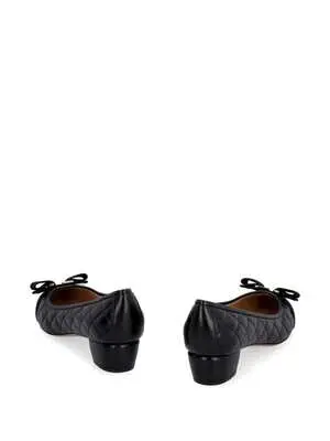 FERRAGAMO Vara-bow Pumps - Black