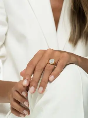 Yvonne Léon 18kt Diamond Signet Ring