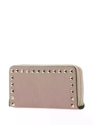 Valentino Garavani Rockstud Wallet - Neutrals