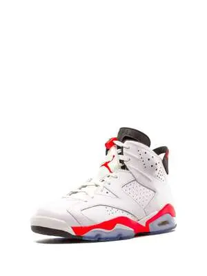 JORDAN Air 6 Retro Sneakers - White