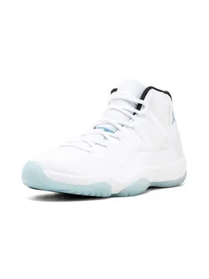 JORDAN Air Retro Legend Blue Sneakers - White