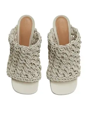 Bottega Veneta The Board Mules - Wax