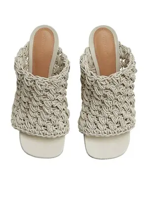 Bottega Veneta The Board Mules - Wax