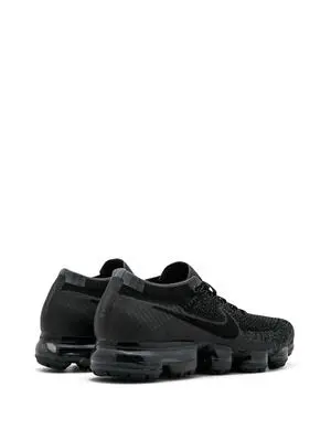 Nike Air Vapormax Flyknit Sneakers