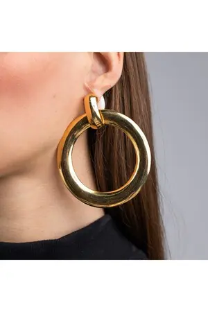 KENNETH JAY LANE Over-sized Doorknocker Hoop Clip Earrings - Gold