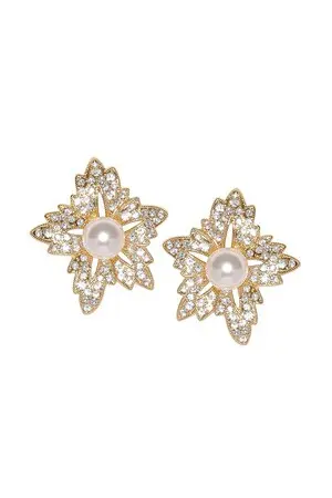 KENNETH JAY LANE Flower Pearl Clip On Earrings - Gold