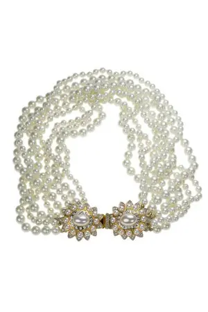 KENNETH JAY LANE Pearl Necklace With Crystal Flower Clasp - White