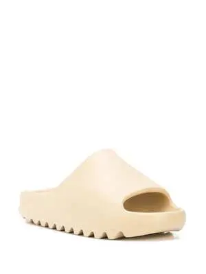 ADIDAS X YEEZY Slides - Neutrals