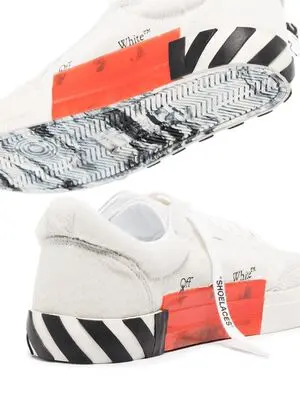 Off-White Off- Pony Vulcanized Low-top Sneakers