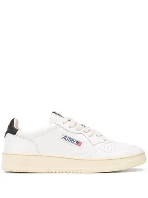 AUTRY Medalist Leather Sneakers - White