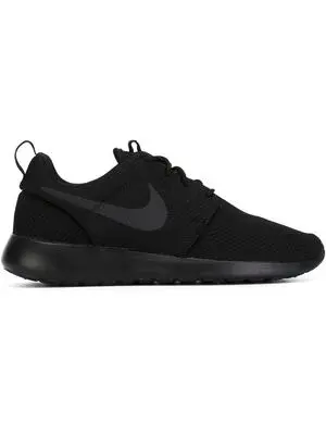 Nike Roshe One Low-top Sneakers