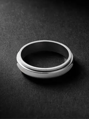PIAGET Possession 18-karat White Gold Diamond Ring