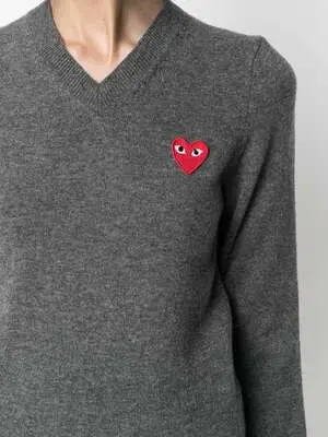 Play Comme Des Garcon Embroidered V-neck Jumper - Grey