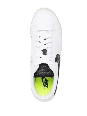 Nike Blazer Low-top Leather Sneakers