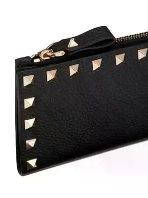Valentino Garavani Rockstud Zipped Wallet