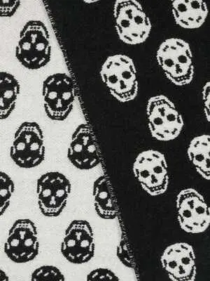 Alexander Mcqueen Skull Reversible Fringed Scarf - Black